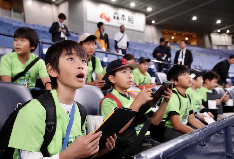 日本最高峰SMBC日本シリーズの舞台で子どもたちが取材体験！スタジアムツアーで“特別＆貴重な1日”を過ごす【PR】 | プロ野球 | BASEBALL GATE